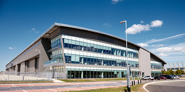 VolkerFitzpatrick delivers £34 million aircraft hangar for Gulfstream Aerospace Corporation ...